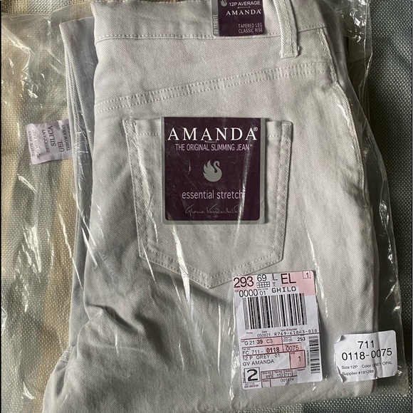 Gloria Vanderbilt | Jeans | Amanda Slimming Gene A Central Stretch Size ...
